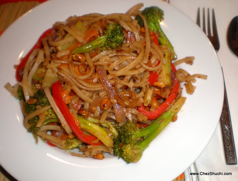 Pad Thai-पाड़ थाई/स्टिर फ्राइड नूडल्स