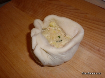 Aloo paneer Kulcha- आलू पनीर कुल्चा