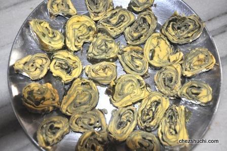 Patra | Colocasia leaves snack